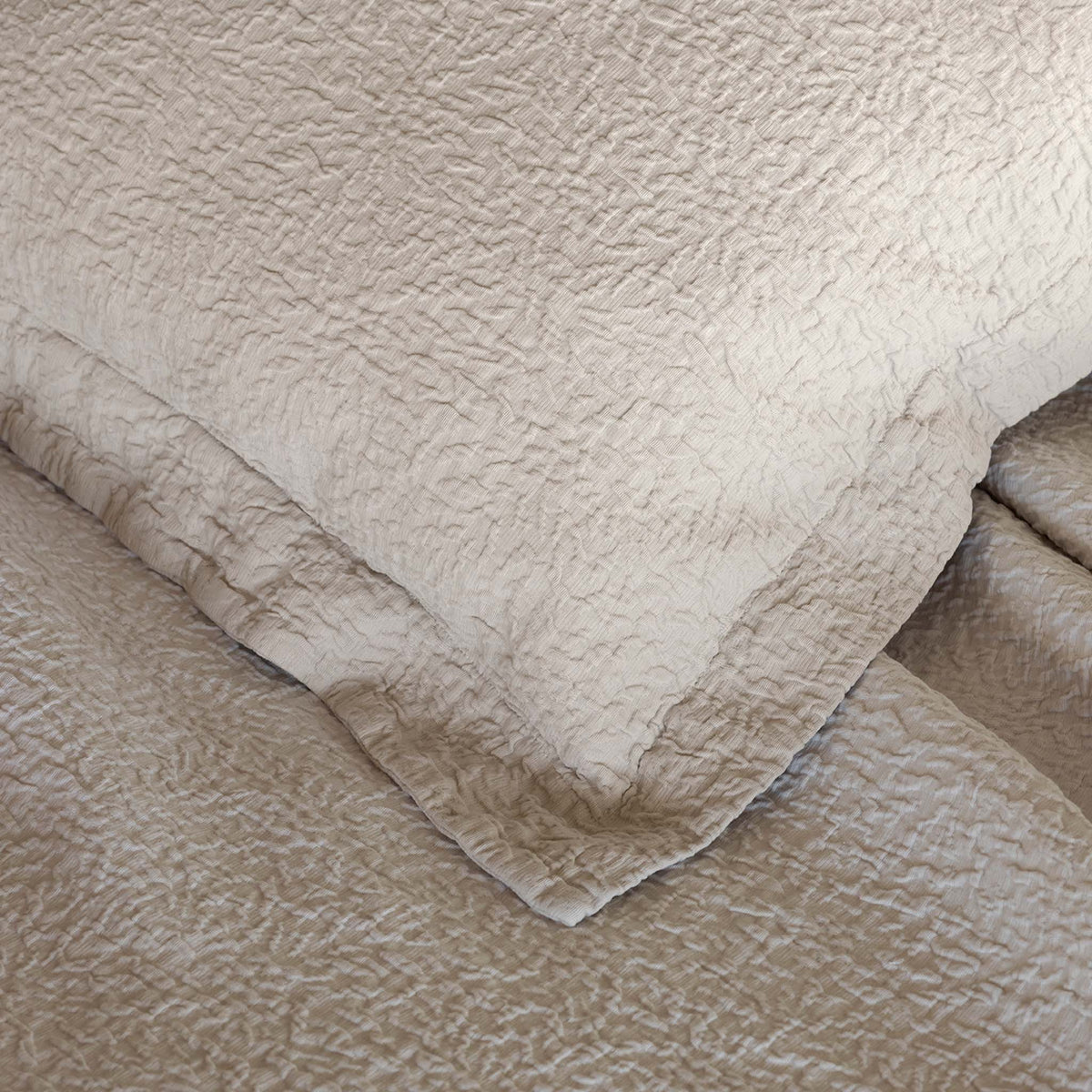 Tamara Bedspread